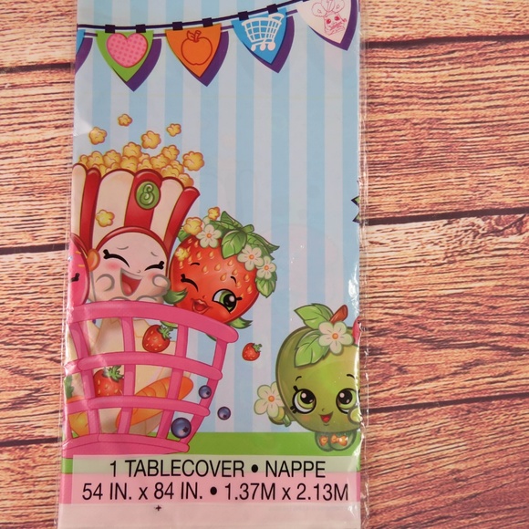 Shopkins | Party Supplies | Shopkins Party Decorating Kit Plates ...